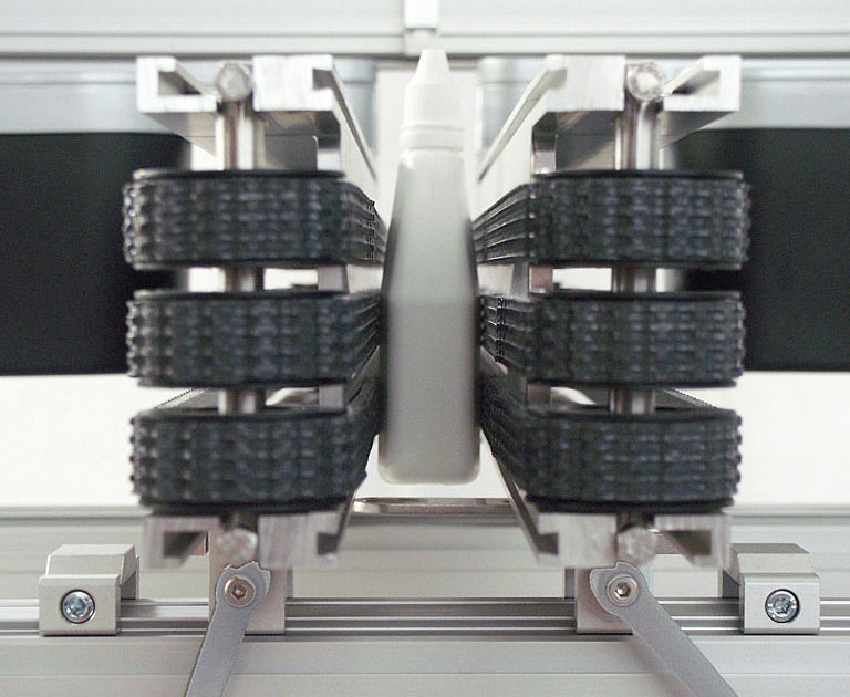 Efficient Vertical Belt Conveyor System